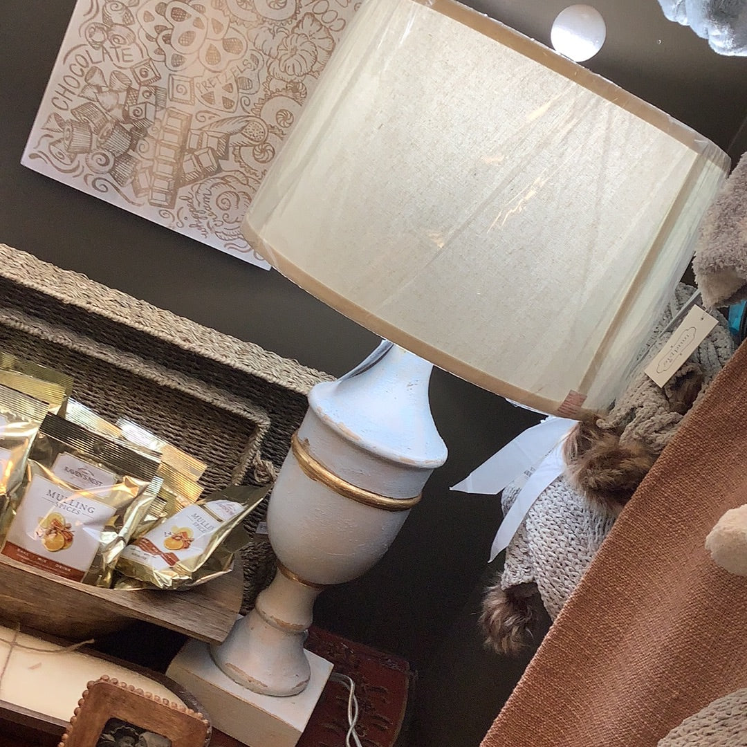 Wooden Lamp – Claire & Schuster