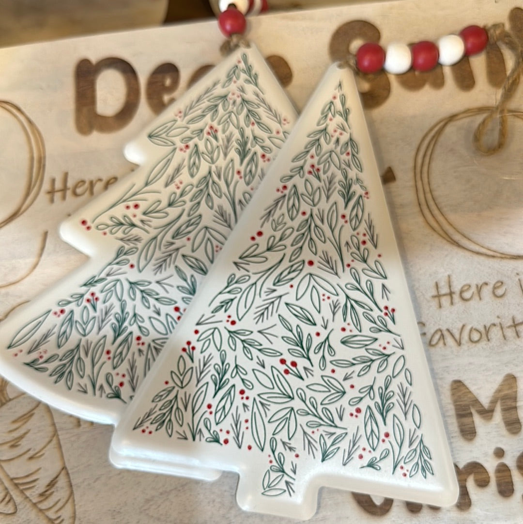 Painted Metal Tree Ornament – Claire & Schuster