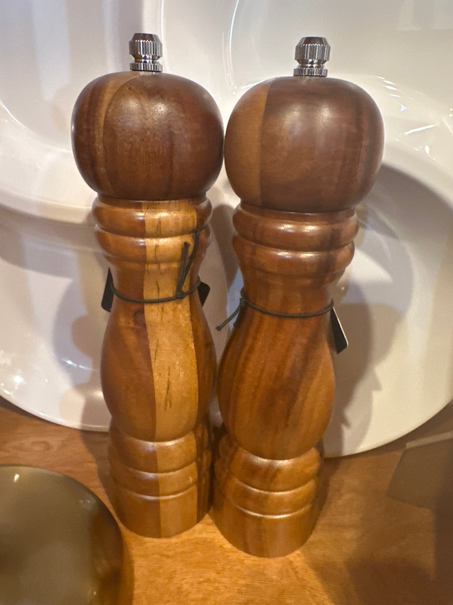 Wooden Mill – Claire & Schuster