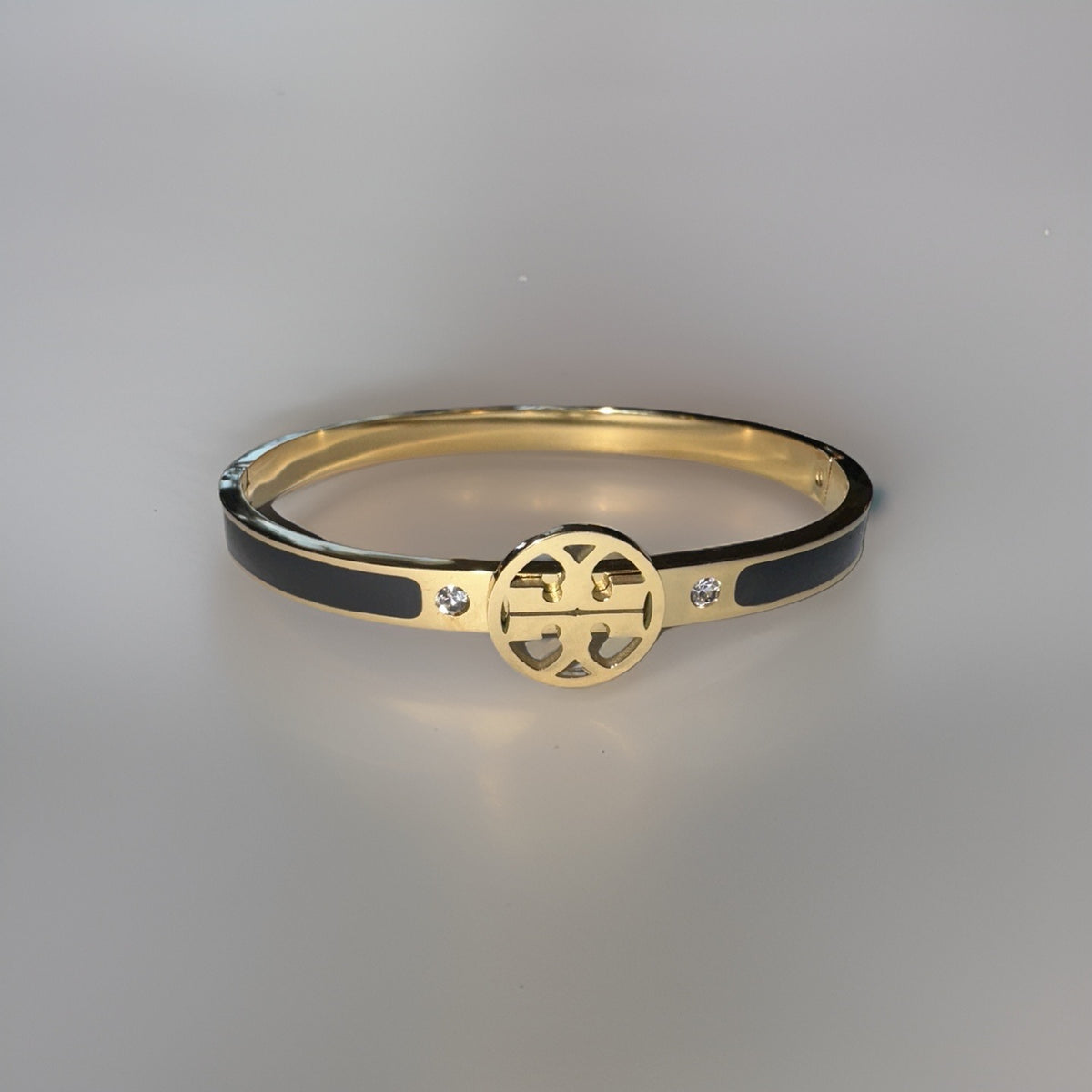 Designer inspired cuff bracelet – Claire & Schuster