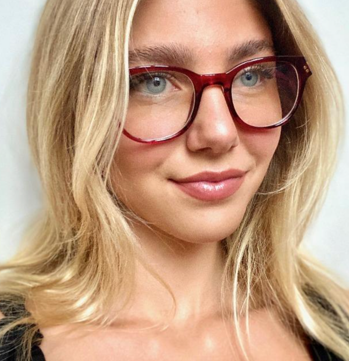 City Girl Blue Blockers – Claire & Schuster